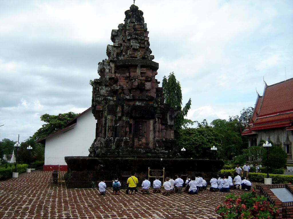 Beste Reistijd Sakhon Nakhon | Klimaat en Weer. 3 Maanden Om Te Vermijden! - Thailand - Waar en ...